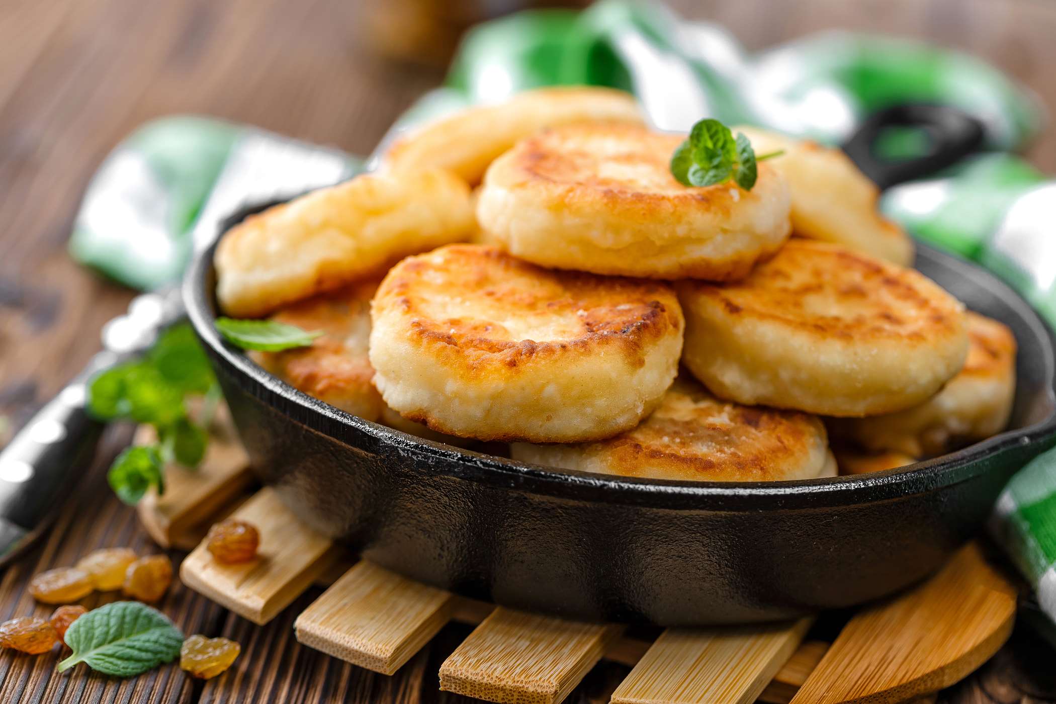 Racuszki serowe | przepis na FajneGotowanie.pl