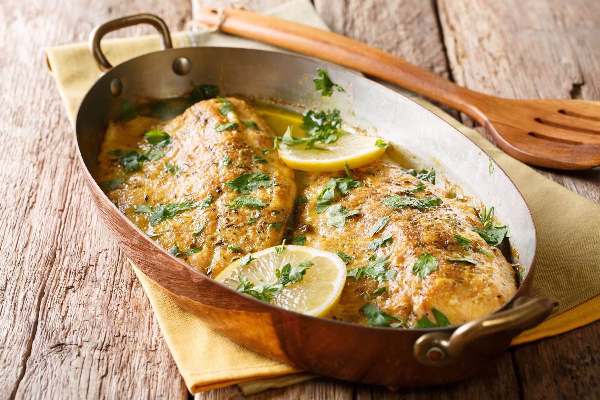 Mrożona ryba z piekarnika | przepis na FajneGotowanie.pl